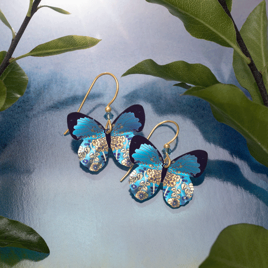 Mark My Heart - A gift-givers guide to jewelry for every chapter of a ...